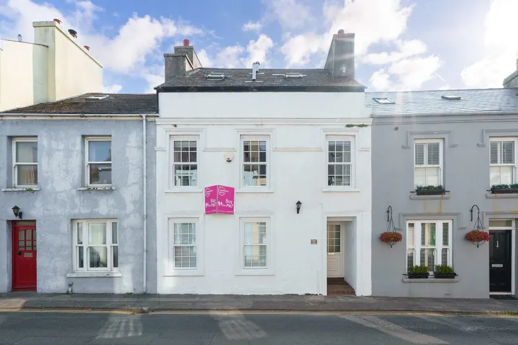 12 The High Street, Port St Mary | Buy Me - Isle of Man Property For ...