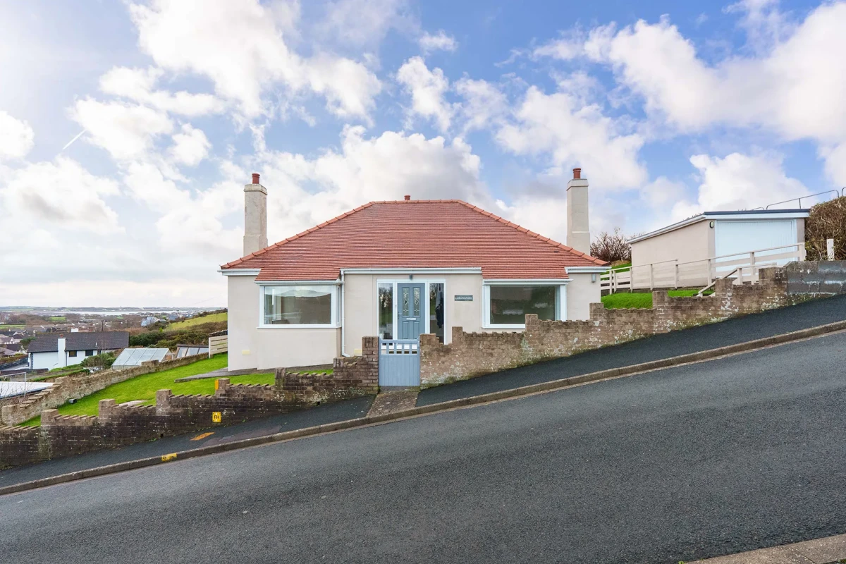 Carlingford, Baymount, Port Erin | Buy Me - Isle of Man Property For ...