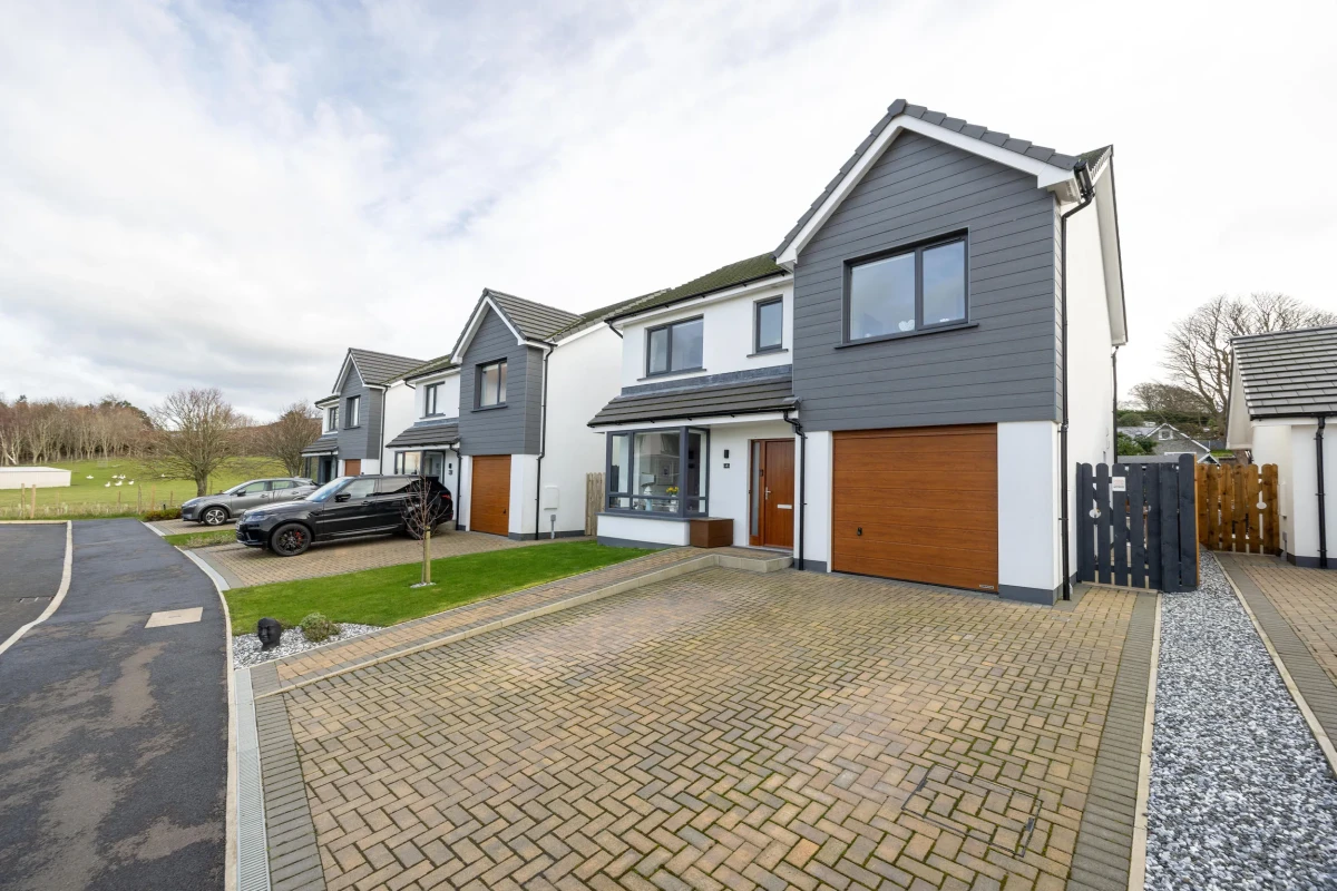 4 Aalin Lea, Kirk Michael | Buy Me - Isle of Man Property For Sale ...