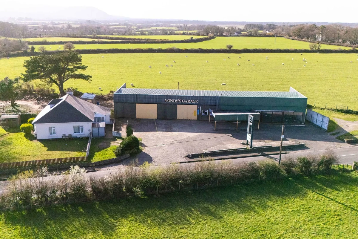 Vondy's Garage & Thie Fea, Andreas Road, Ramsey | Buy Me - Isle of Man ...